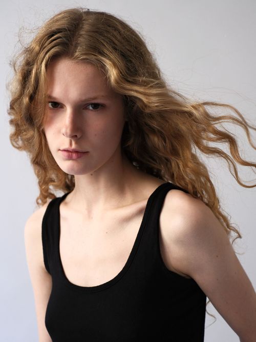 Raphaella Hawkins - Model Profile - Photos & latest news