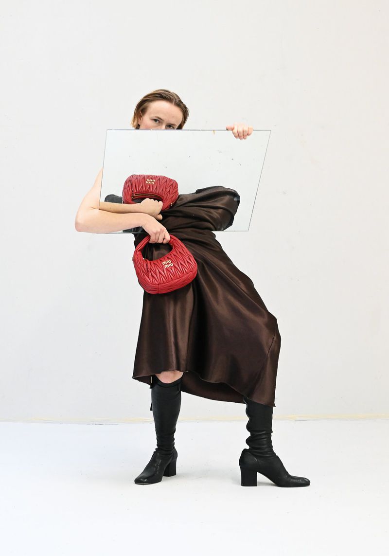 The space between us (Crash Magazine)