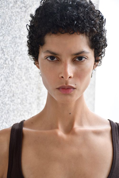 Ania Nogueira - Model Profile - Photos & latest news