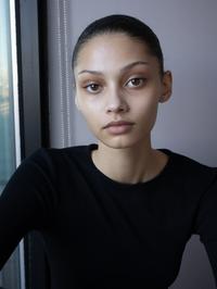 Enya Davis - Model - detail by client