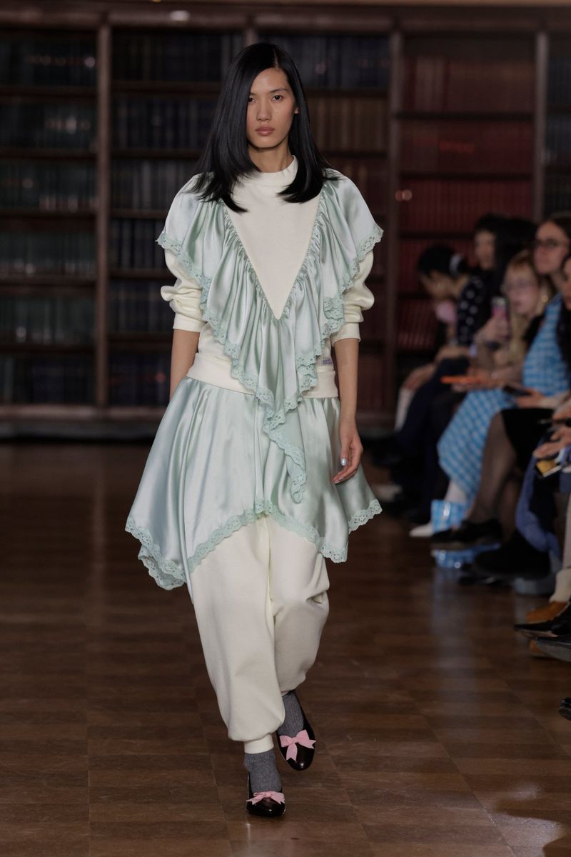 Sandy Liang F/W 26 Show (Sandy Liang)
