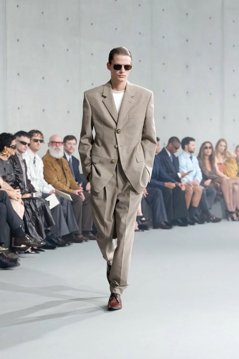 Saint Laurent S/S 27 Men's Show (Saint Laurent)