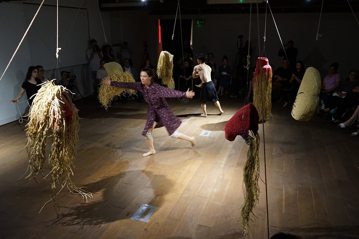 Beautiful and cerebral, the work of artist Esna Su harnesses the power ...