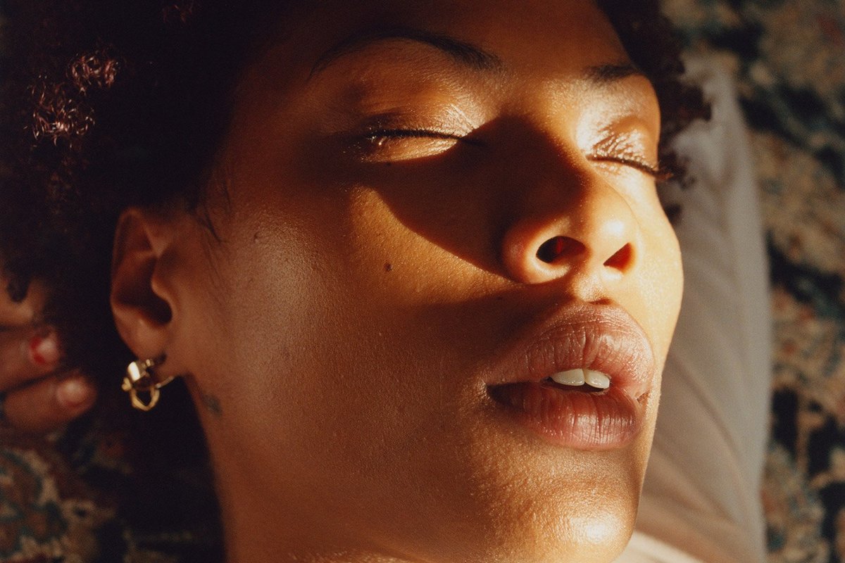 ‘Woman’ the one night only exhibition from Daisy Walker aims to put ...