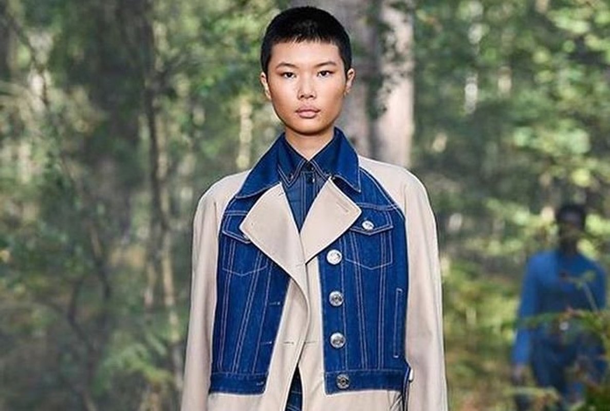 Meet the Buzzcut Beauty Who Debuted Opening Burberry – Of The Minute