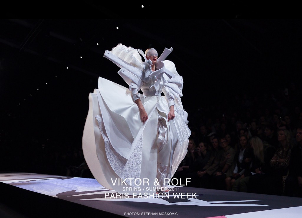 Viktor & Rolf S/S 11 | models.com MDX