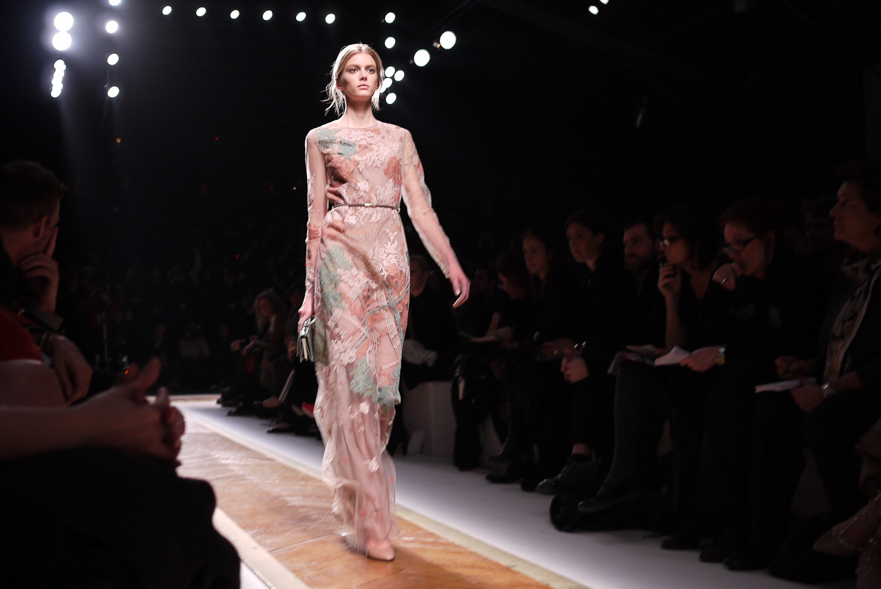 Valentino Fall/Winter 2011 | models.com MDX