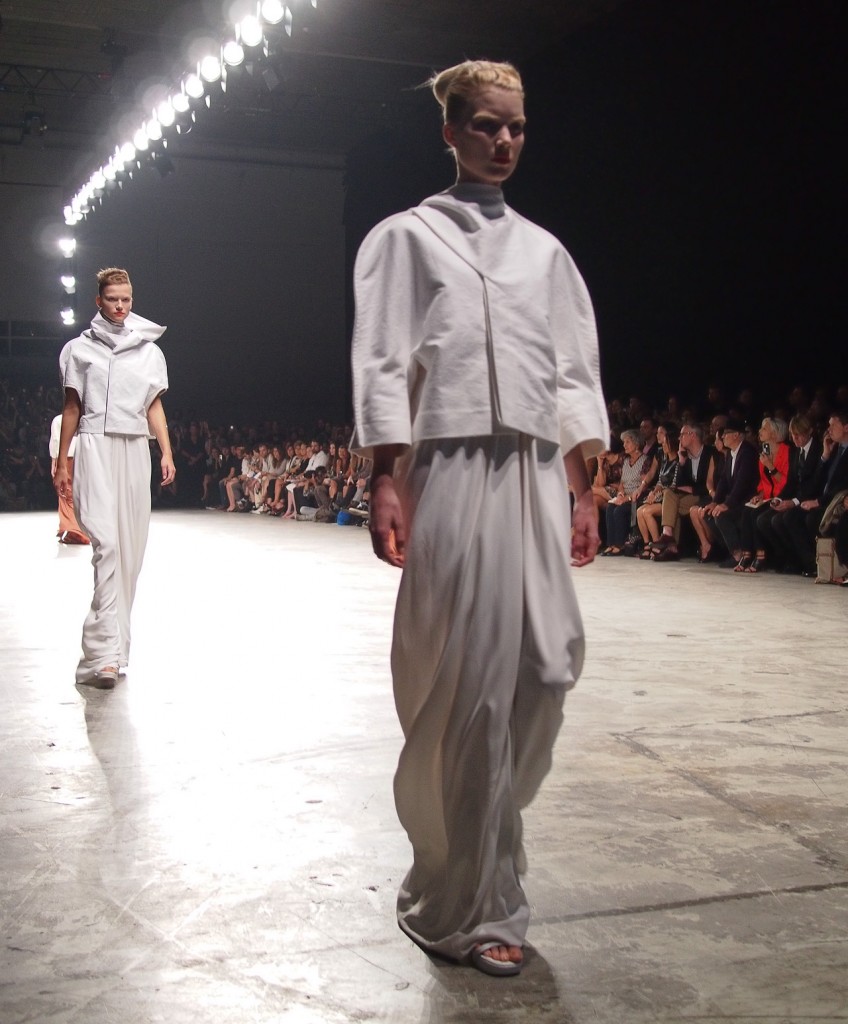 Rick Owens S/S 2012 | models.com MDX