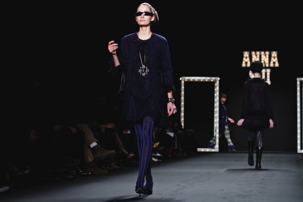 Anna Sui Fall/Winter 2013 | models.com MDX