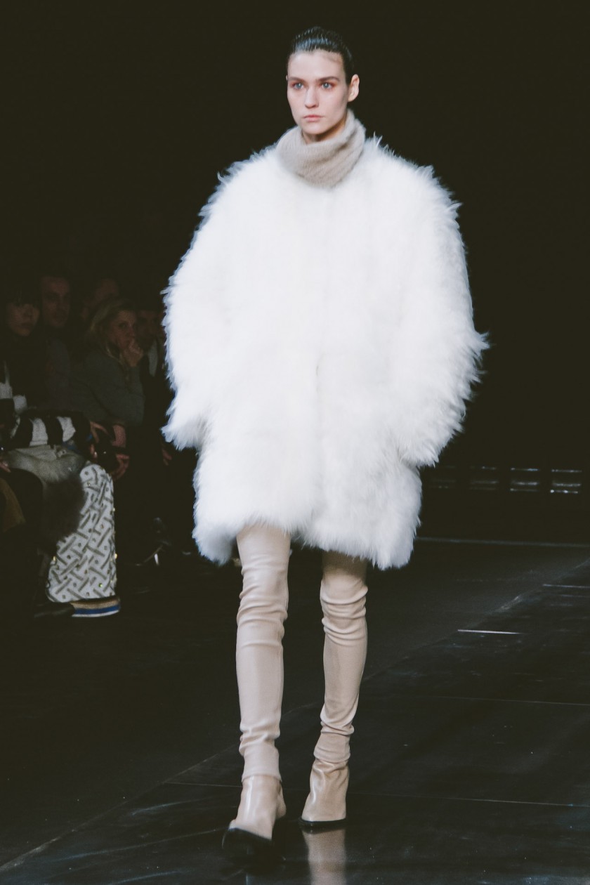 Helmut Lang F/W 2014 | models.com MDX