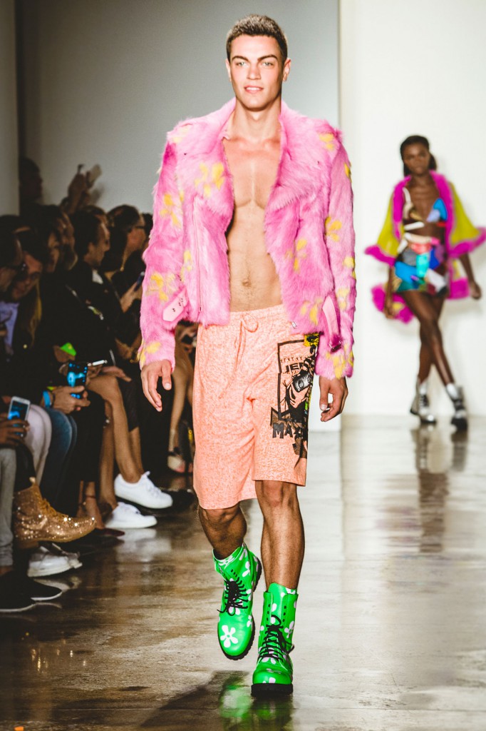 Jeremy Scott S/S 2015 | models.com MDX