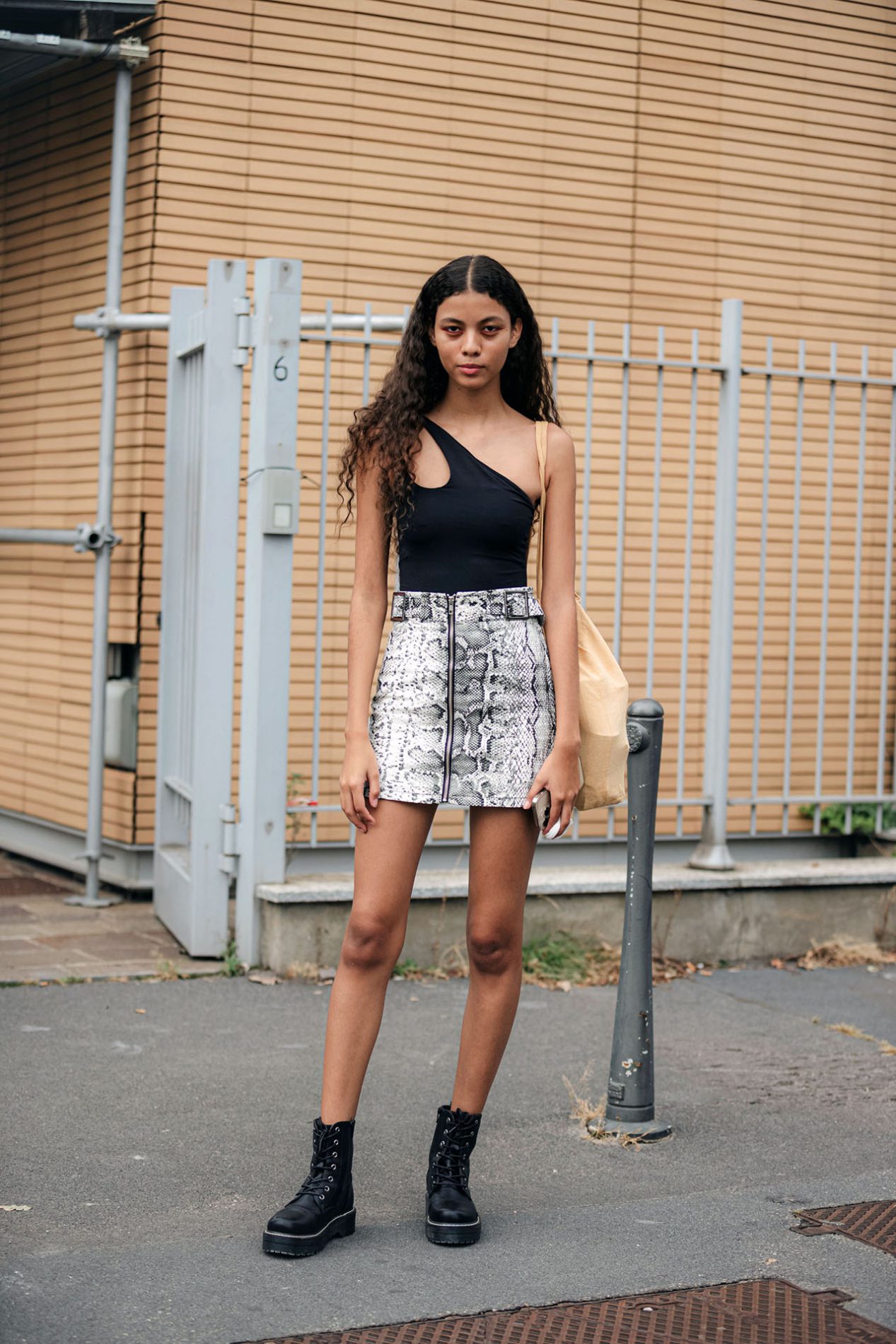 Street Style: See What the Models Are Wearing Off-Duty During Milan Fashion Week S/S 24! Days 1 ...