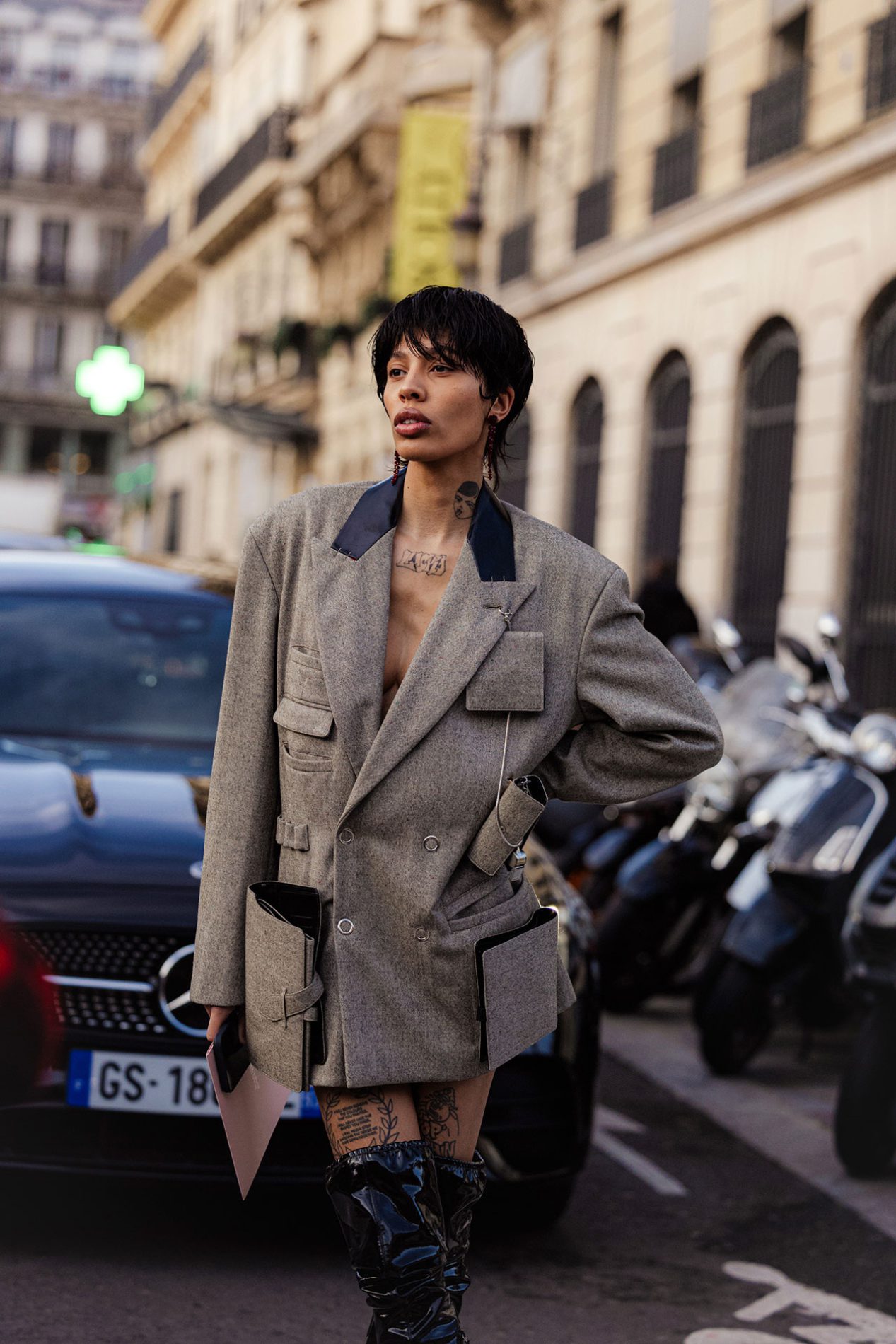 Street Style: See What the Models Are Wearing Off-Duty During Couture S ...