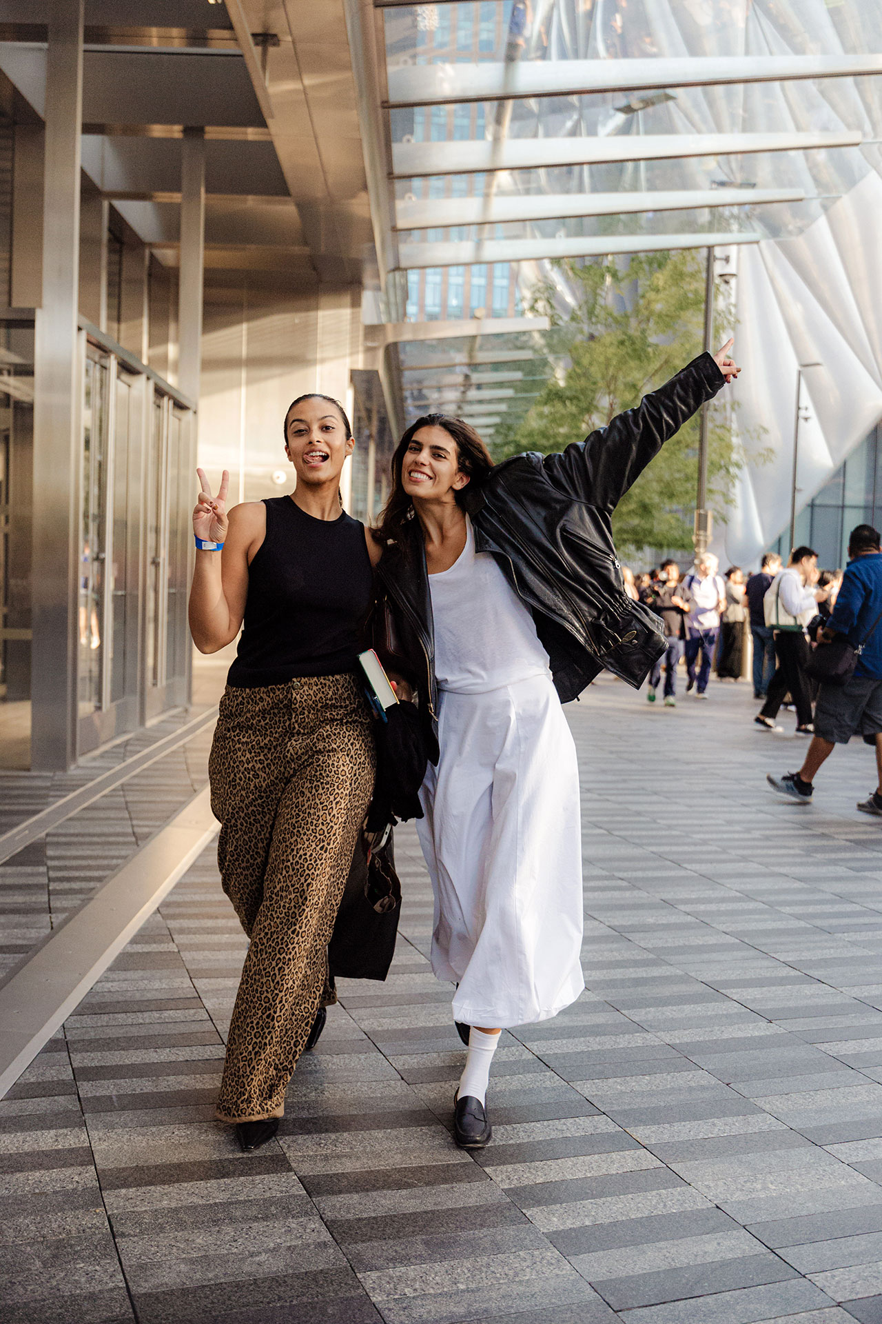 Street Style: See What the Models Are Wearing Off-Duty During NYFW S/S ...