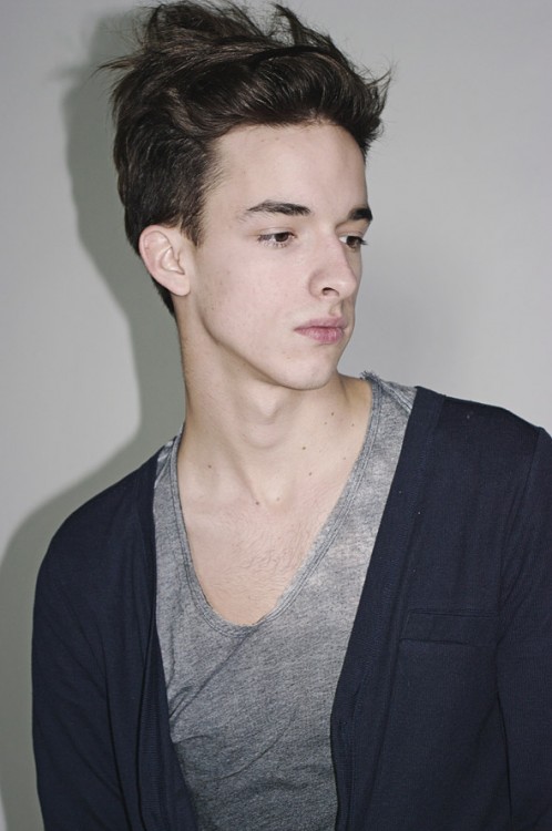 Filip J. | NEWfaces