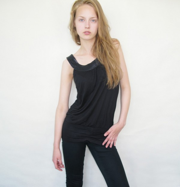 Merilin Perli | NEWfaces