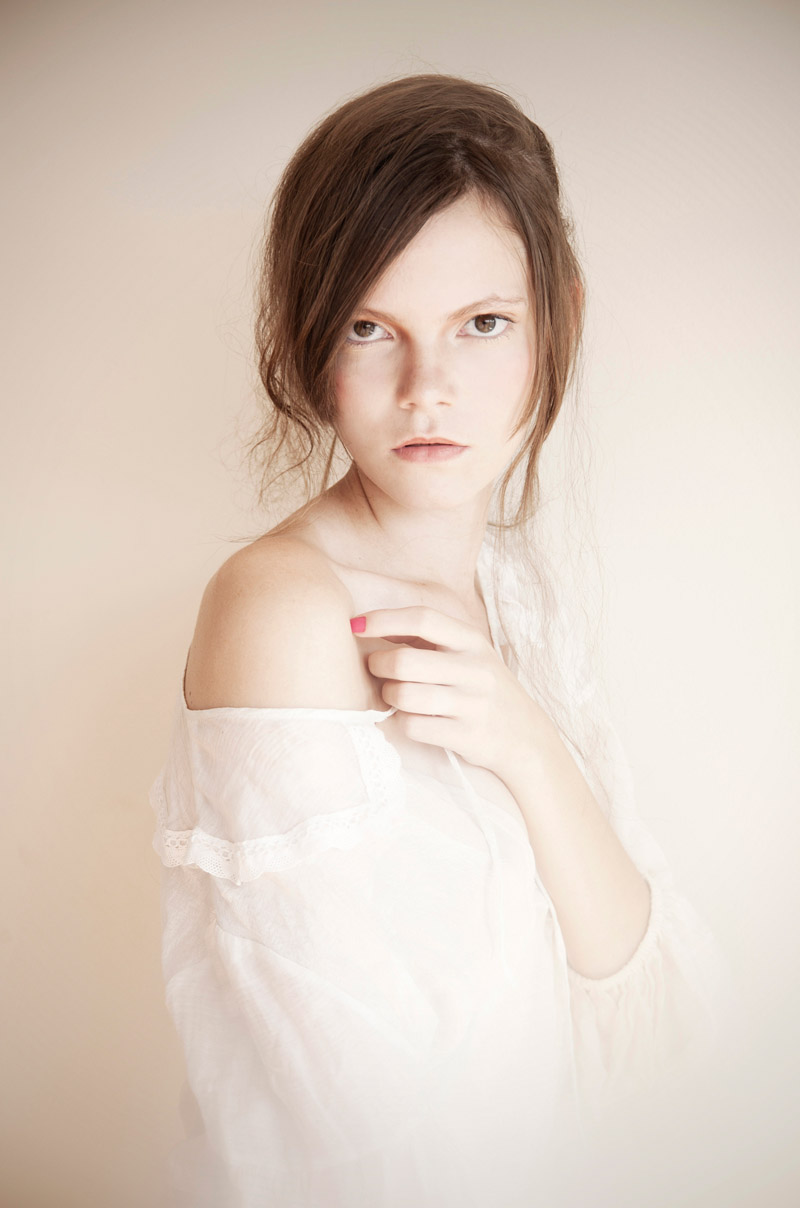 Ellen P. – NEWfaces