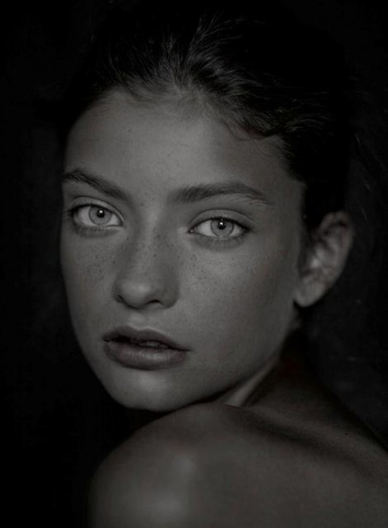 Melina Martin | NEWfaces