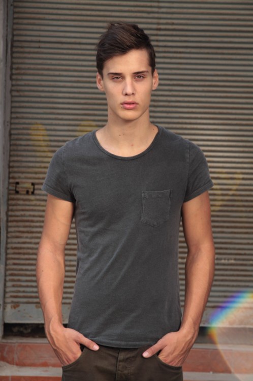Roberto B. | NEWfaces