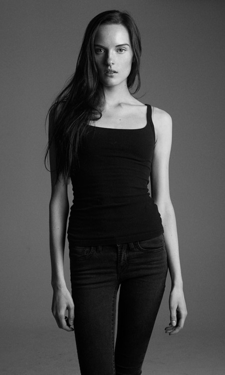 Karoline B. | NEWfaces