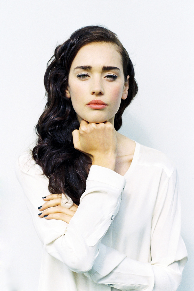 Laura W. – NEWfaces