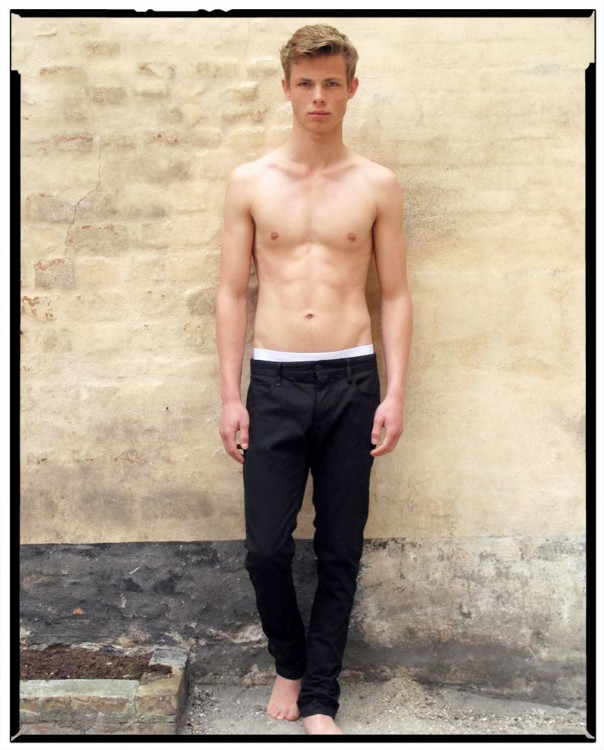 Simon Blom | NEWfaces
