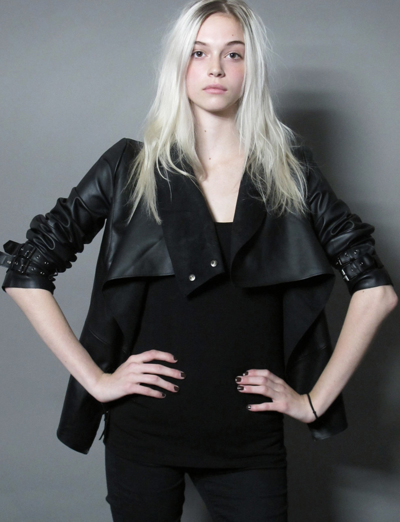 Elise L. – NEWfaces