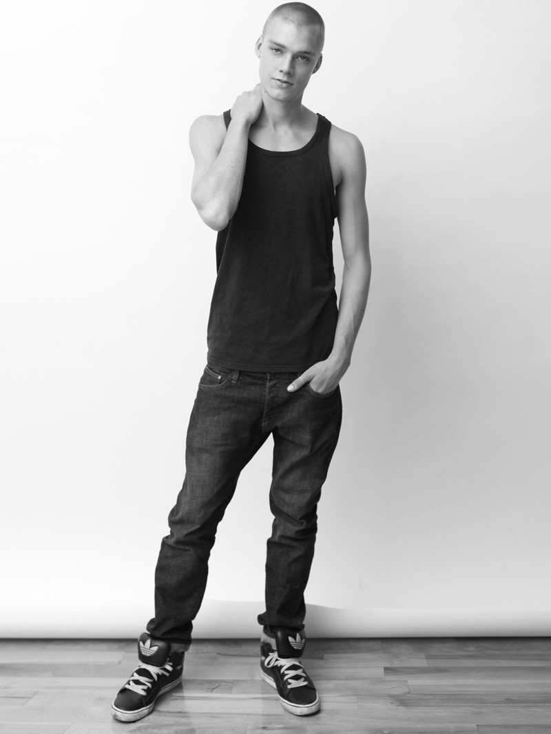 Alex B. – NEWfaces