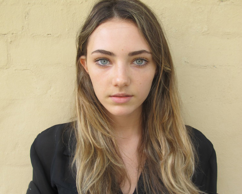 Amelia Z. – NEWfaces