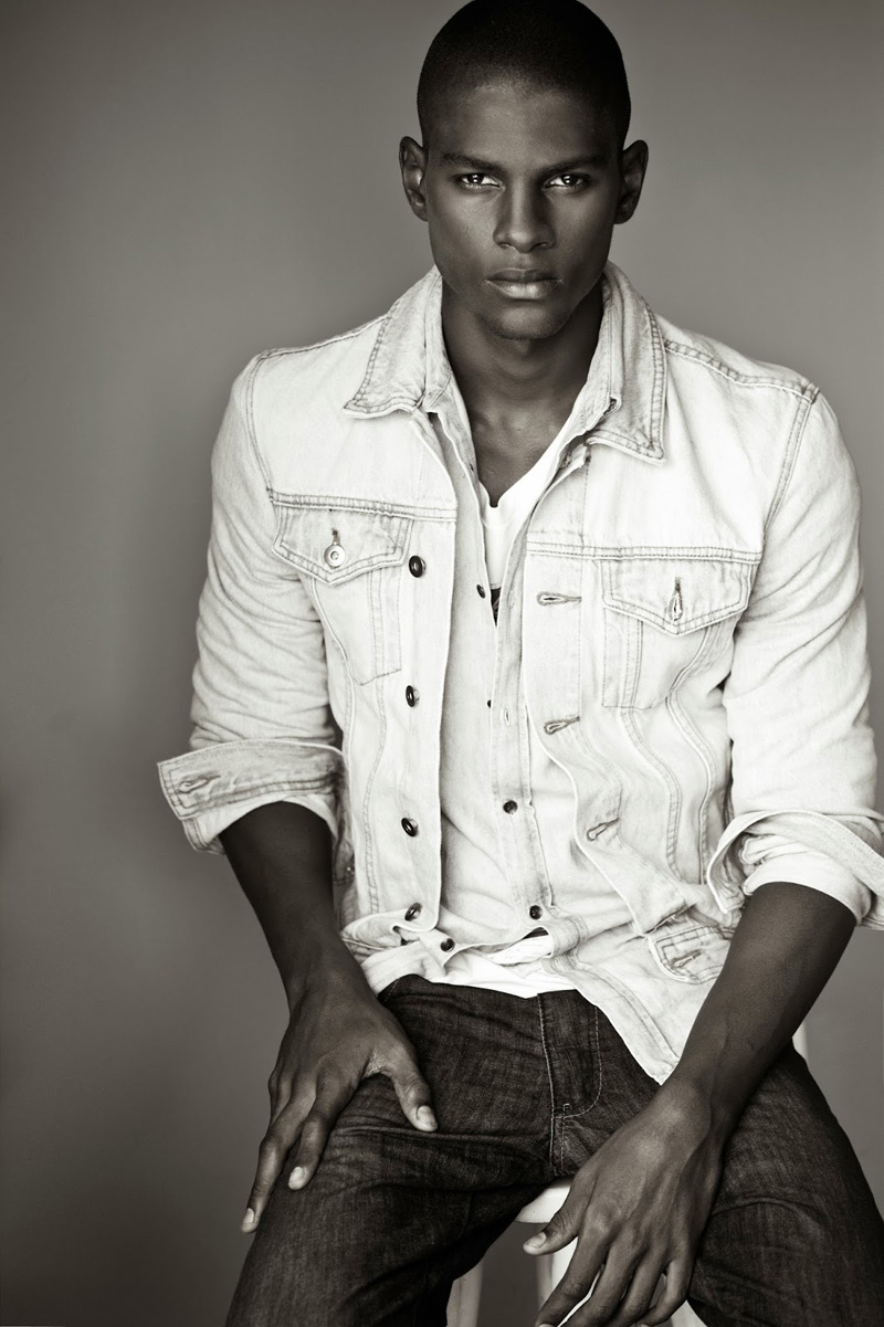 Lucas G. – NEWfaces