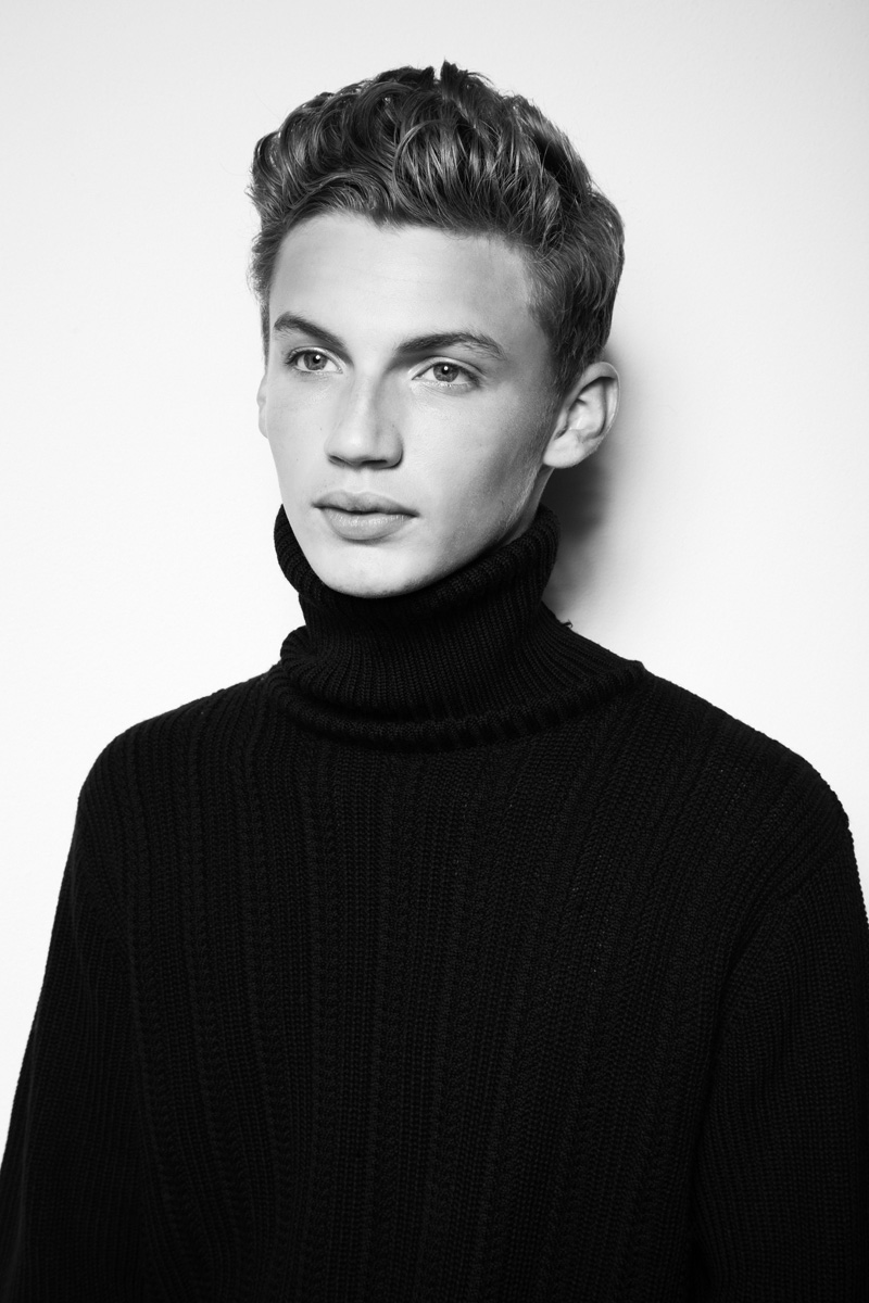 Ryan M. – NEWfaces