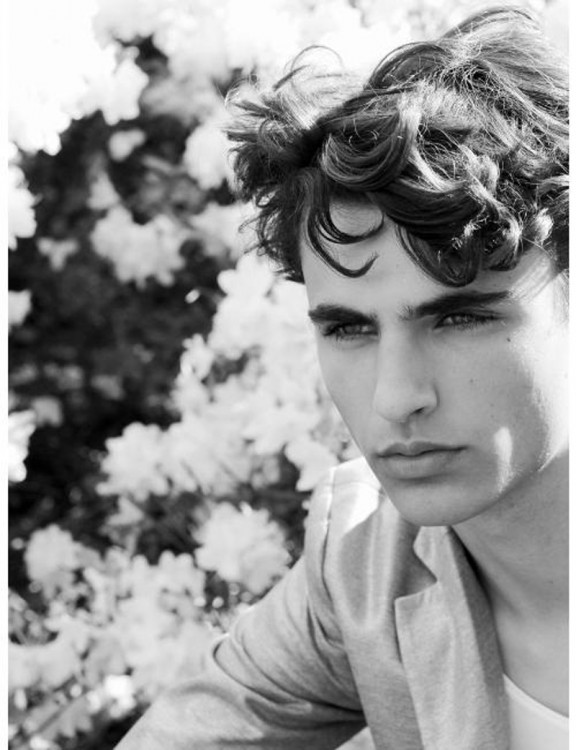 Christopher V. | NEWfaces