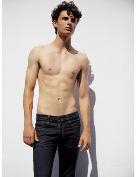 Christopher V. | NEWfaces
