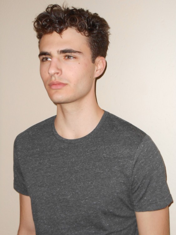 Christopher V. | NEWfaces