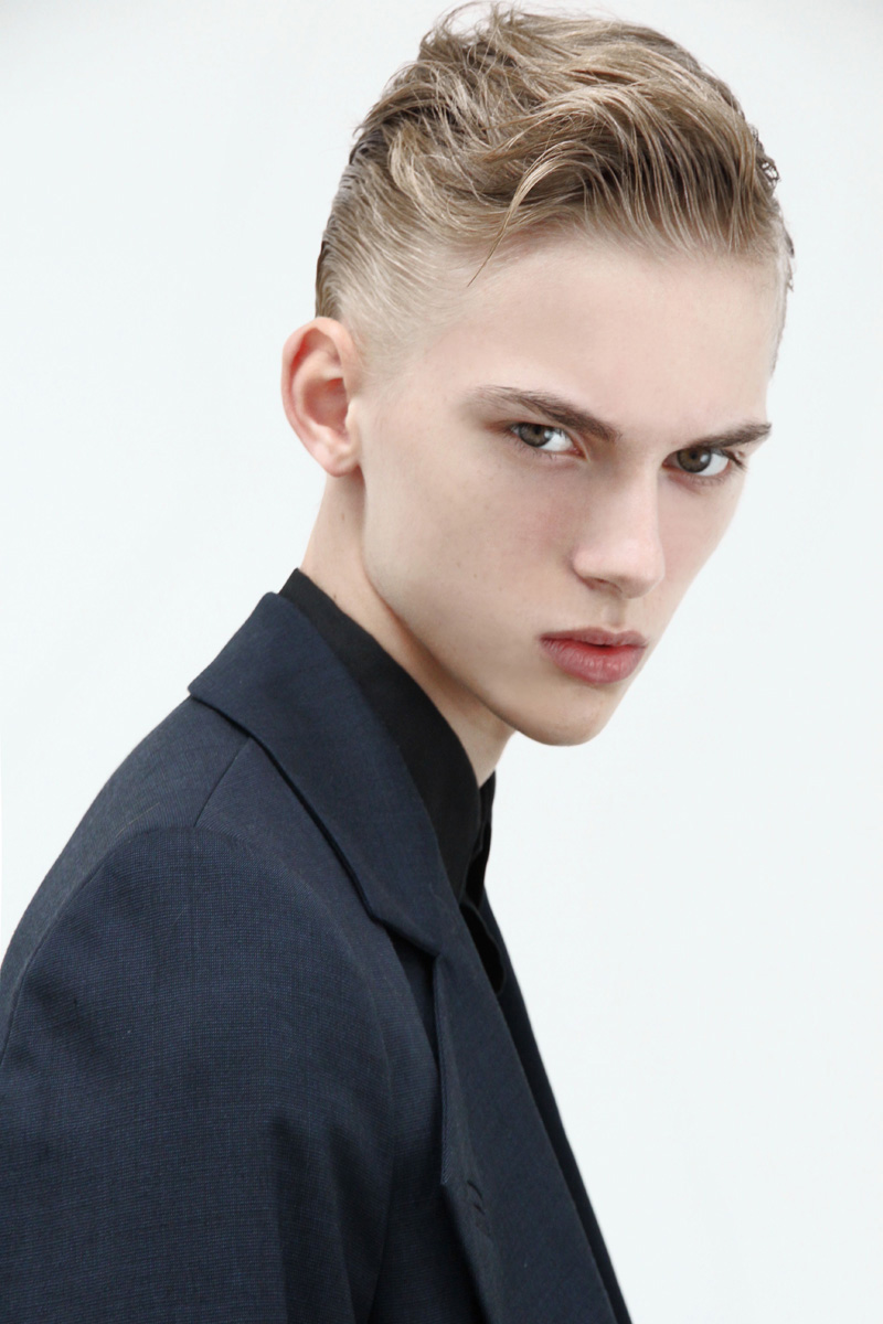 2pm Model Management | NEWfaces