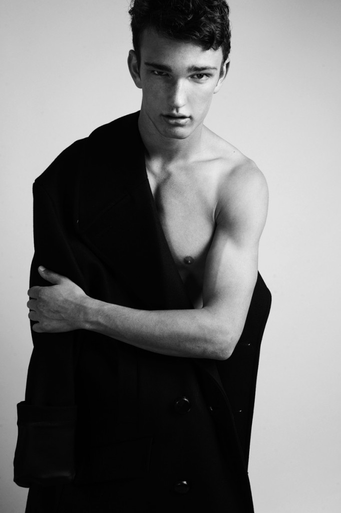 Robbie – NEWfaces