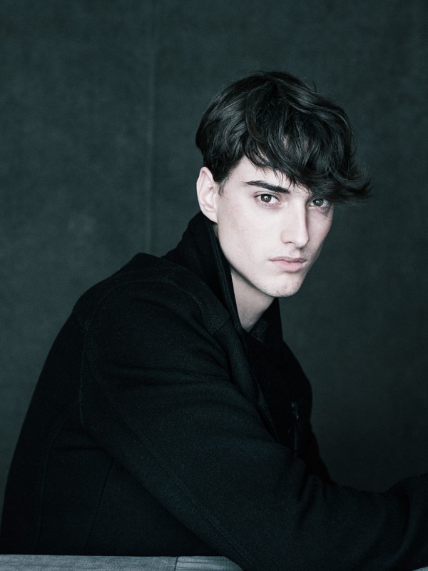 Victor Coll | NEWfaces