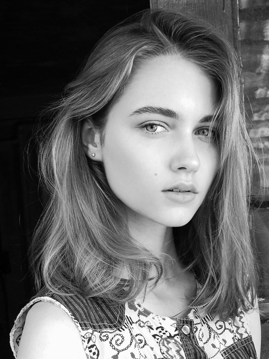 Anna Model's Instagram, Twitter & Facebook on IDCrawl