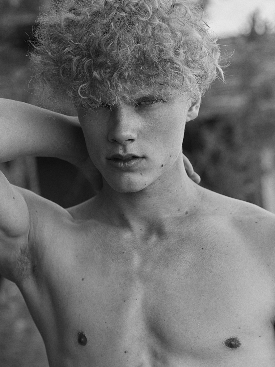 Erik | NEWfaces