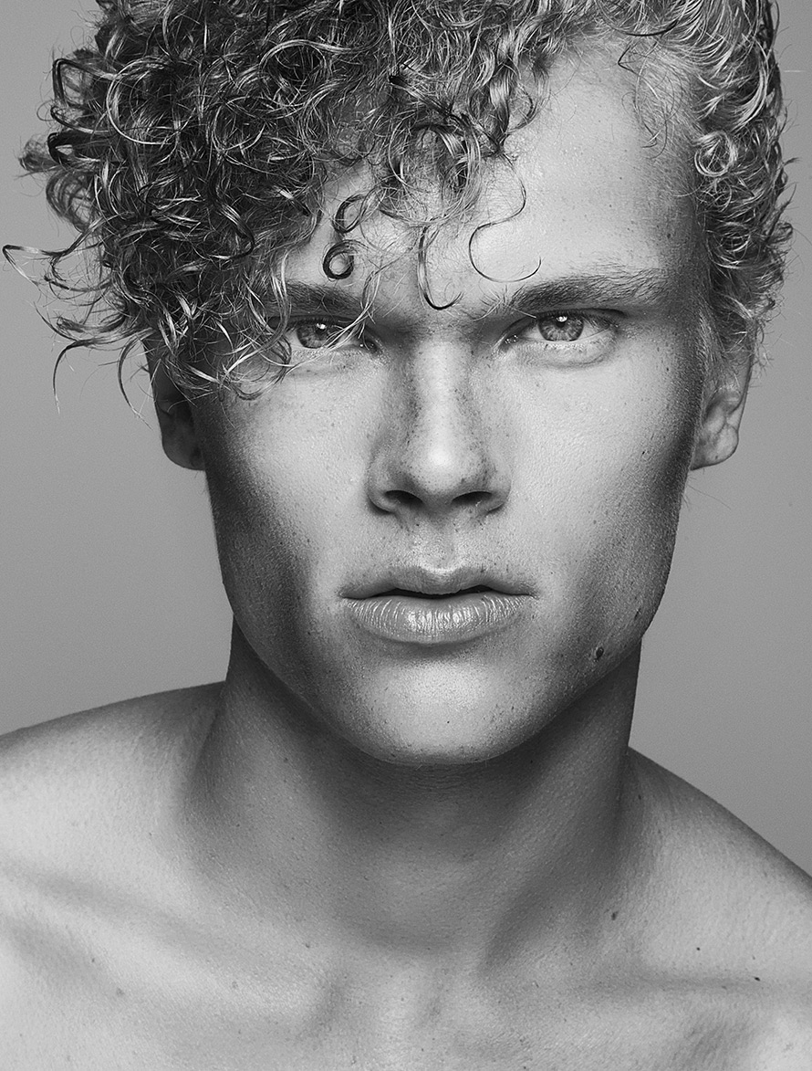 Erik | NEWfaces