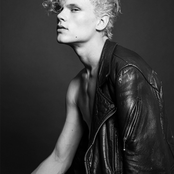 Erik | NEWfaces