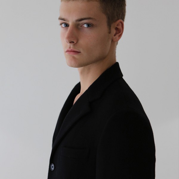 Adrien | NEWfaces
