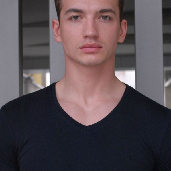 Pawel | NEWfaces