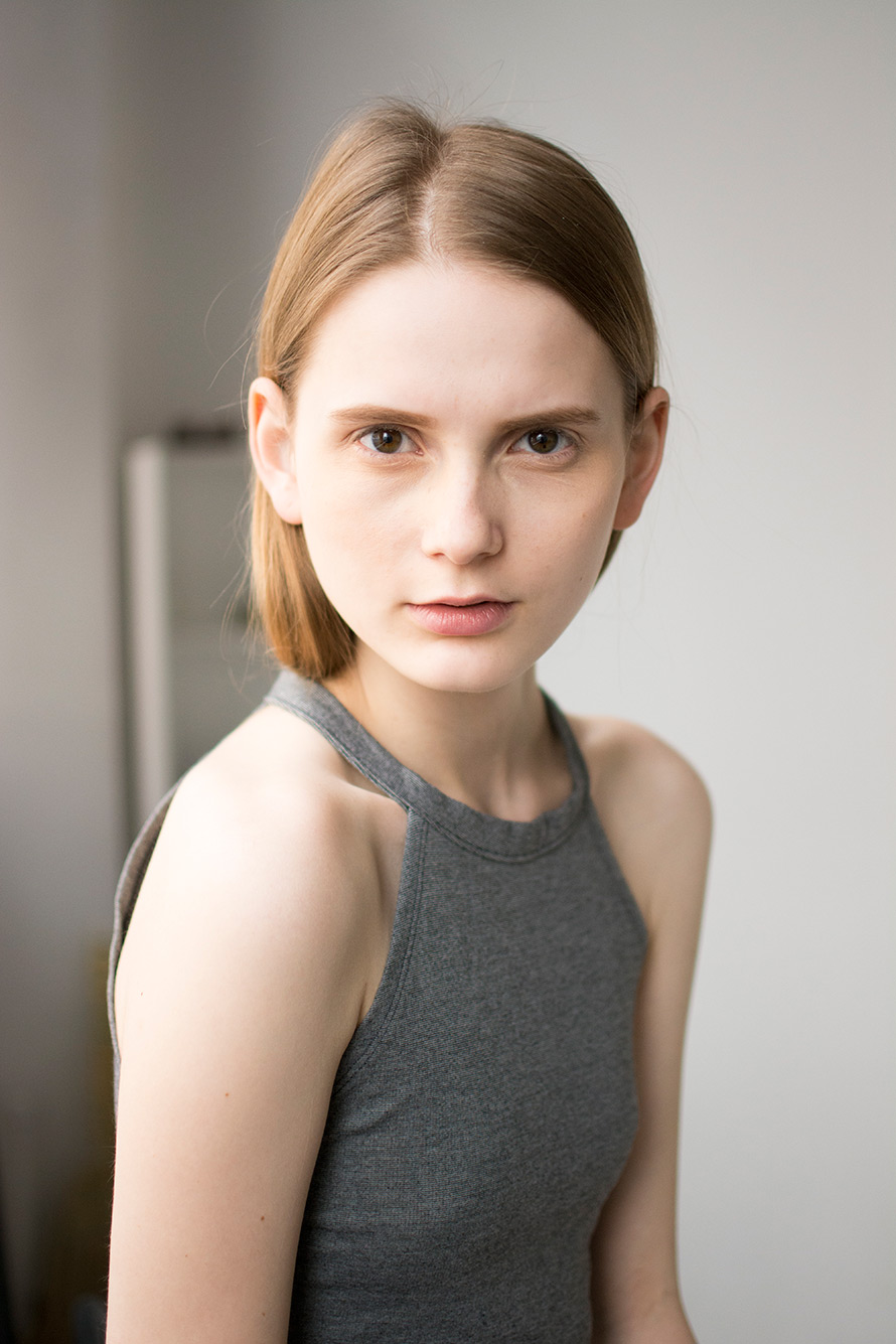 Ultra Modelandдевочкиспасутмир
