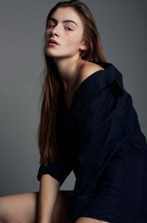 Karolina | NEWfaces
