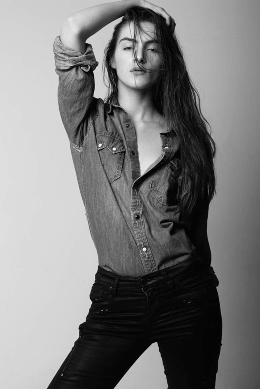 Karolina | NEWfaces