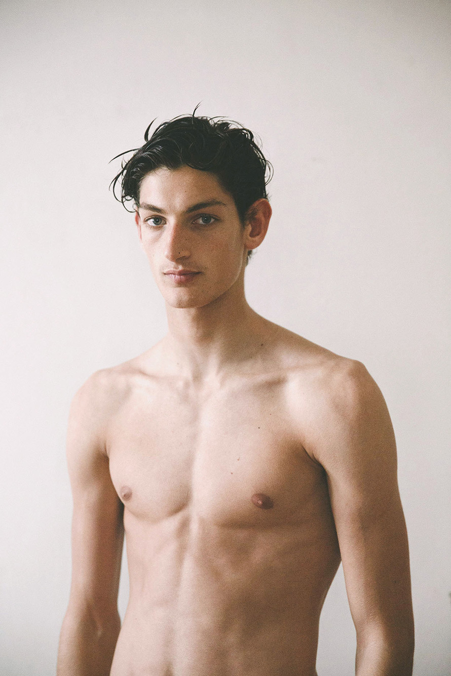 Aaron | NEWfaces