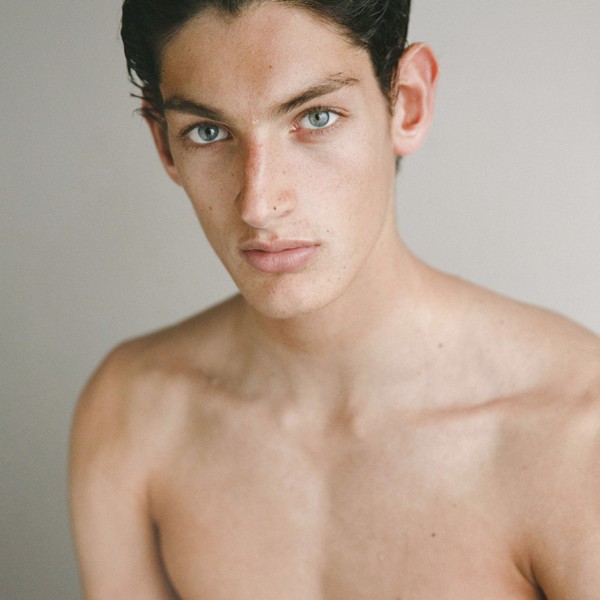 Aaron | NEWfaces