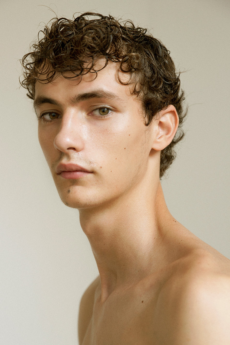 NEWfaces | Page 77 | MODELS.com's showcase of the best new faces ...