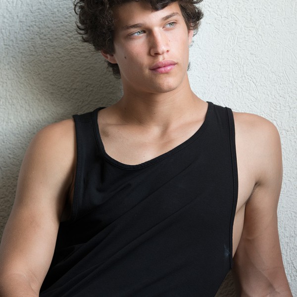 Noam | NEWfaces